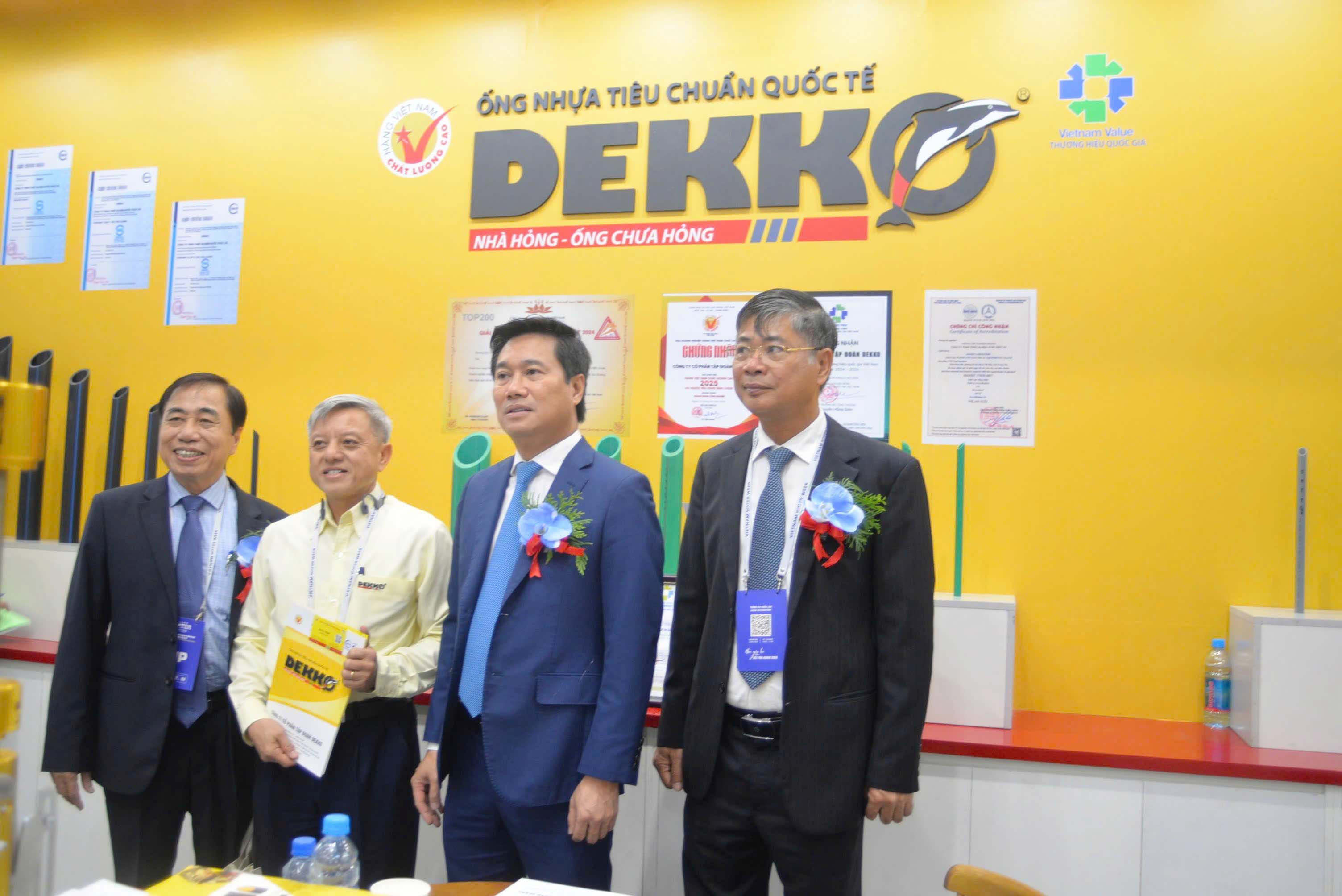 Tập đoàn DEKKO vinh dự đón đoàn Hội Cấp thoát nước Việt Nam tới tham quan